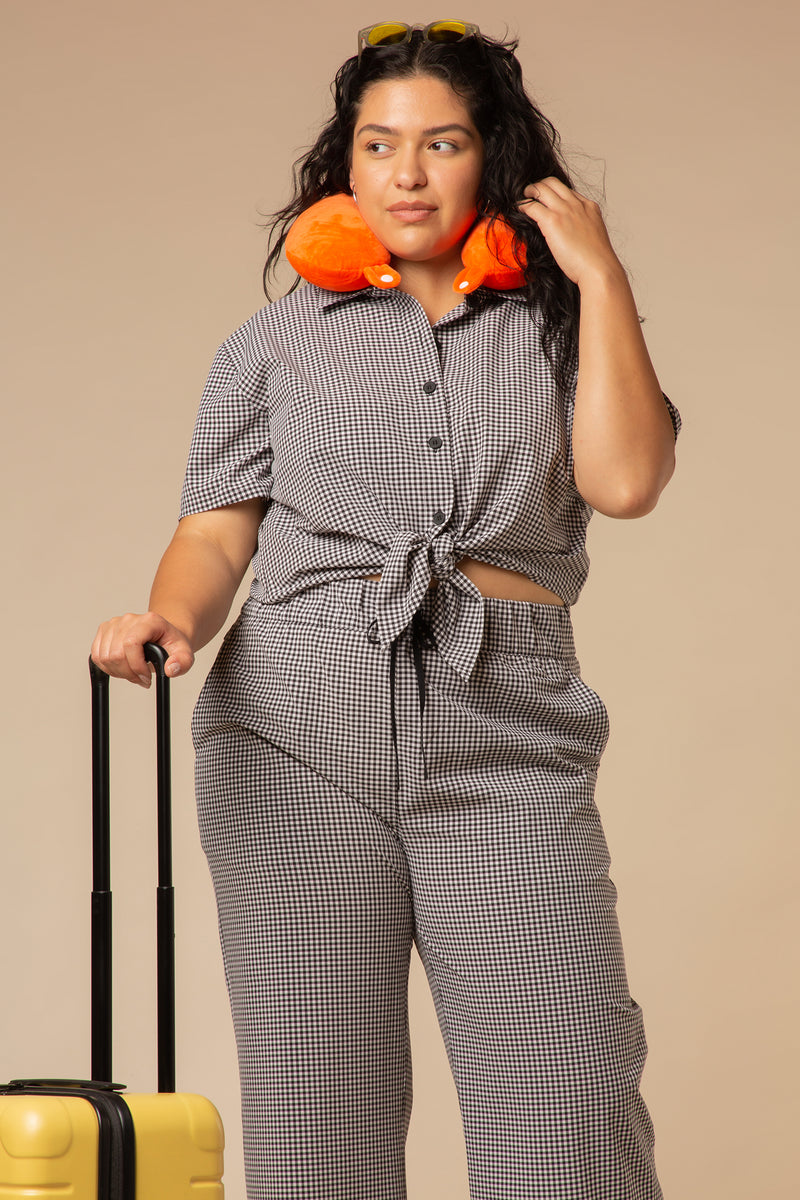 Tie Front Button Up Crop - the wayre everyday collection